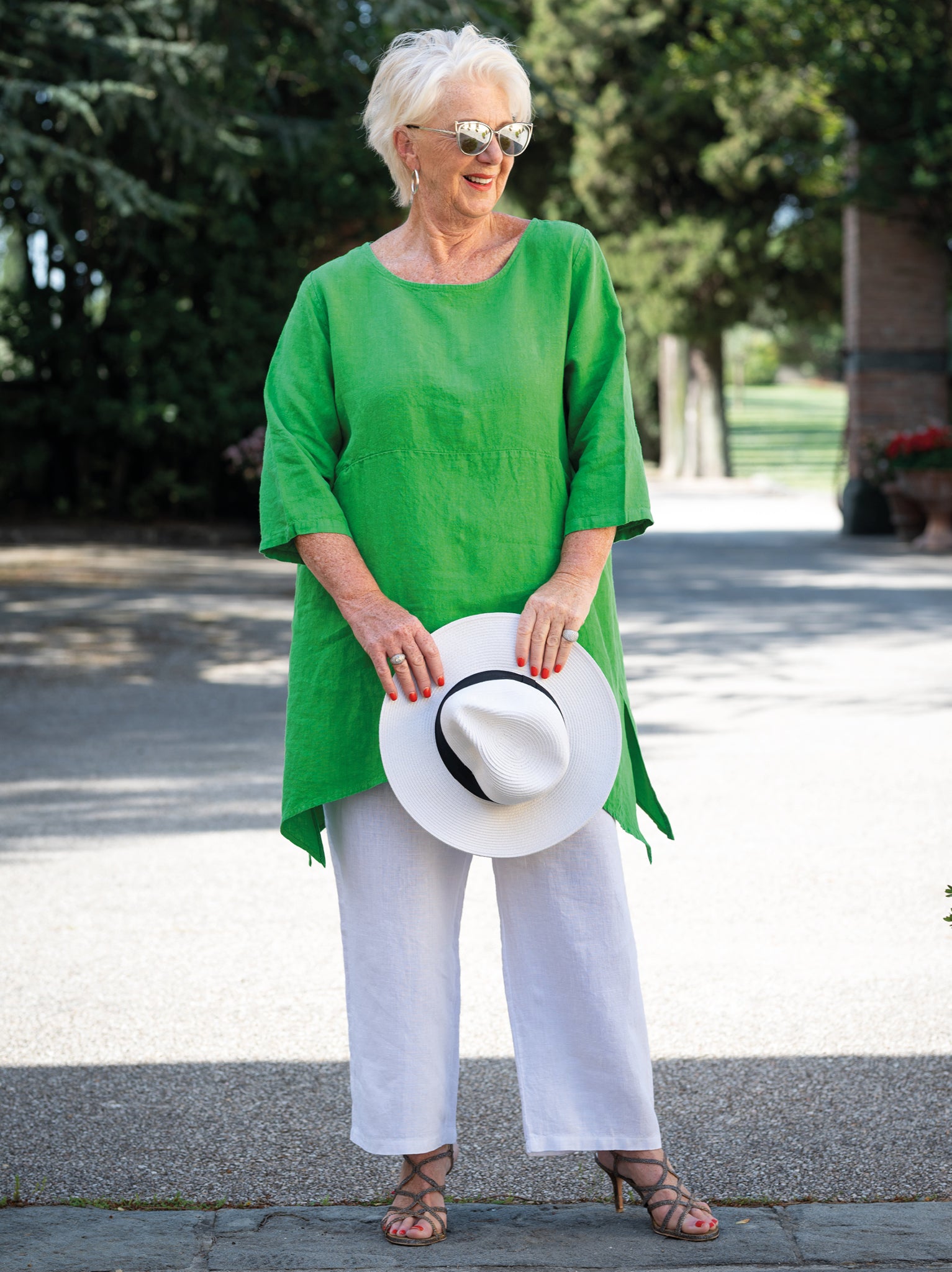 Tatiana Apple Green Linen Tunic – Box2